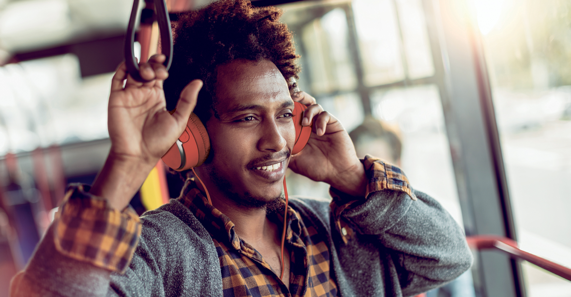 Mobility operator : bus, railway, ferry, cargo... transportation - Transdev