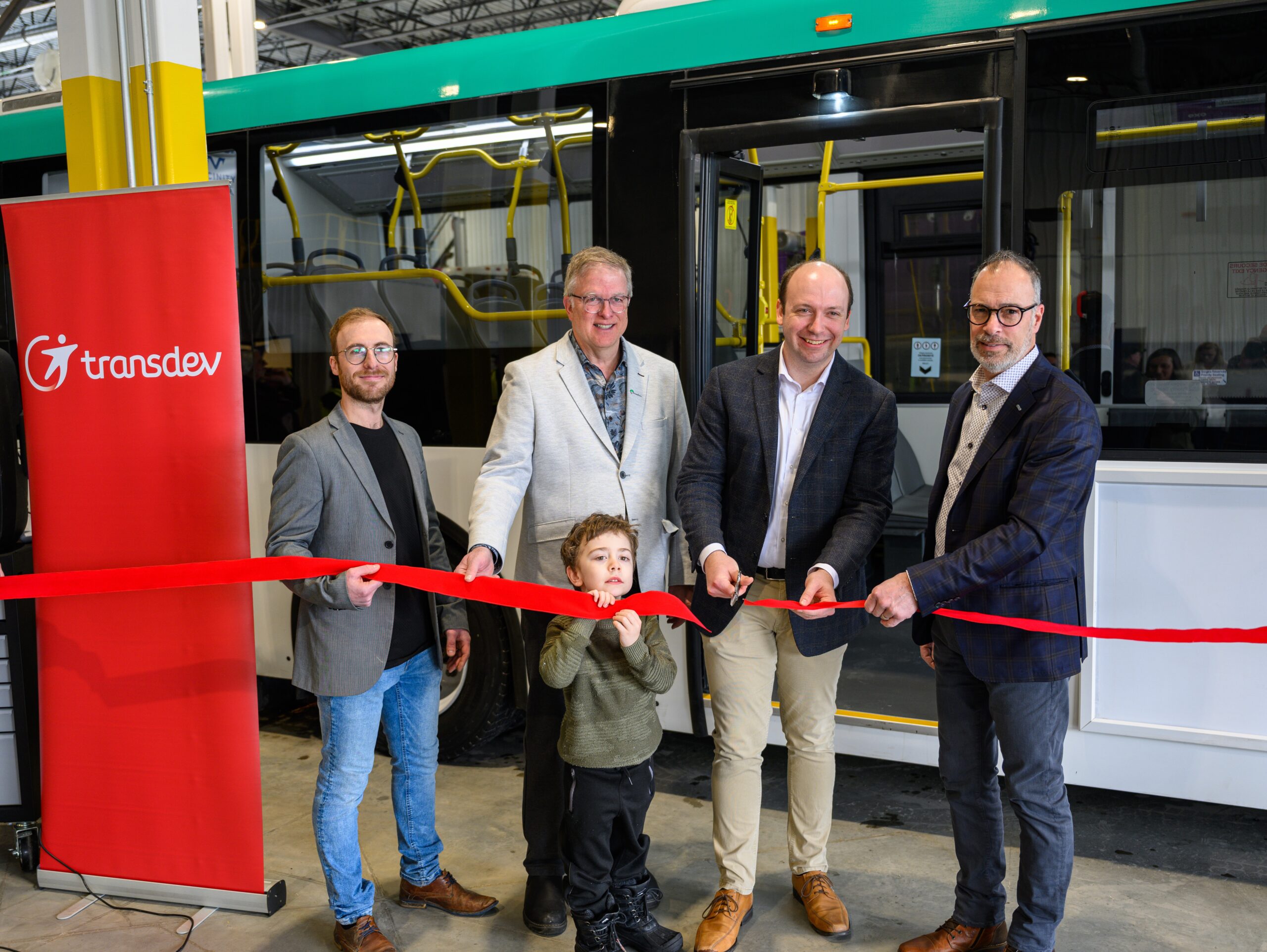 Transdev Canada inaugure ses nouvelles installations à Beloeil au ...